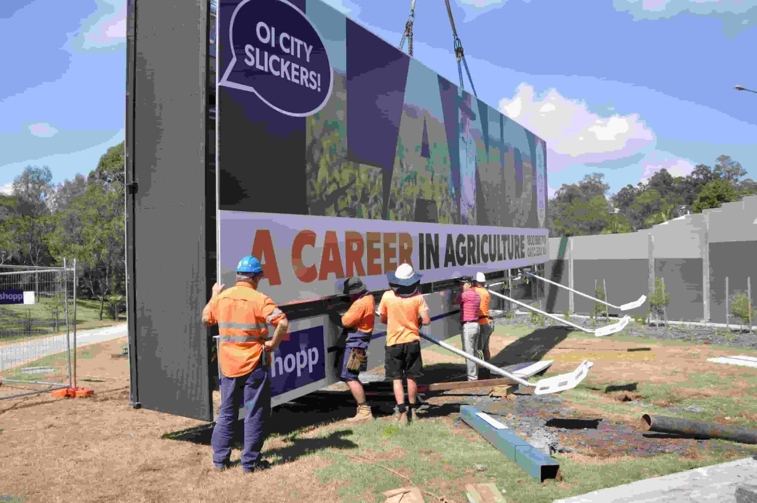 Để dựng được một Billboard từ A đến Z, bạn cần quan tâm những điều gì?